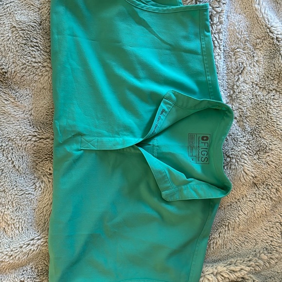 Figs | Tops | Figs Surgical Green Rafaela Top | Poshmark